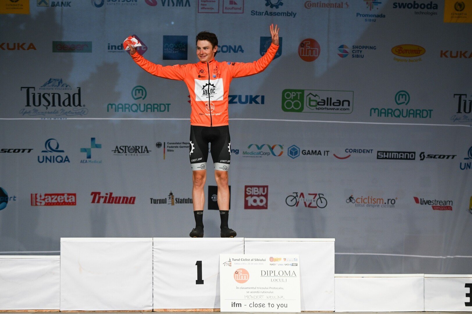 AFLĂ cine e câștigătorul Turului Ciclist al Sibiului 2020 - Sibiu ...