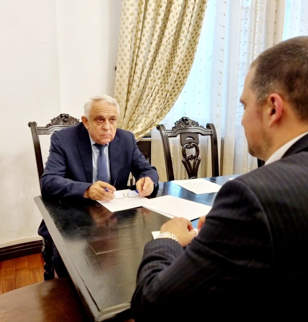 Bogdan Trif, PSD Sibiu: În vizită de lucru la ministrul Petre Daea (C.P ...