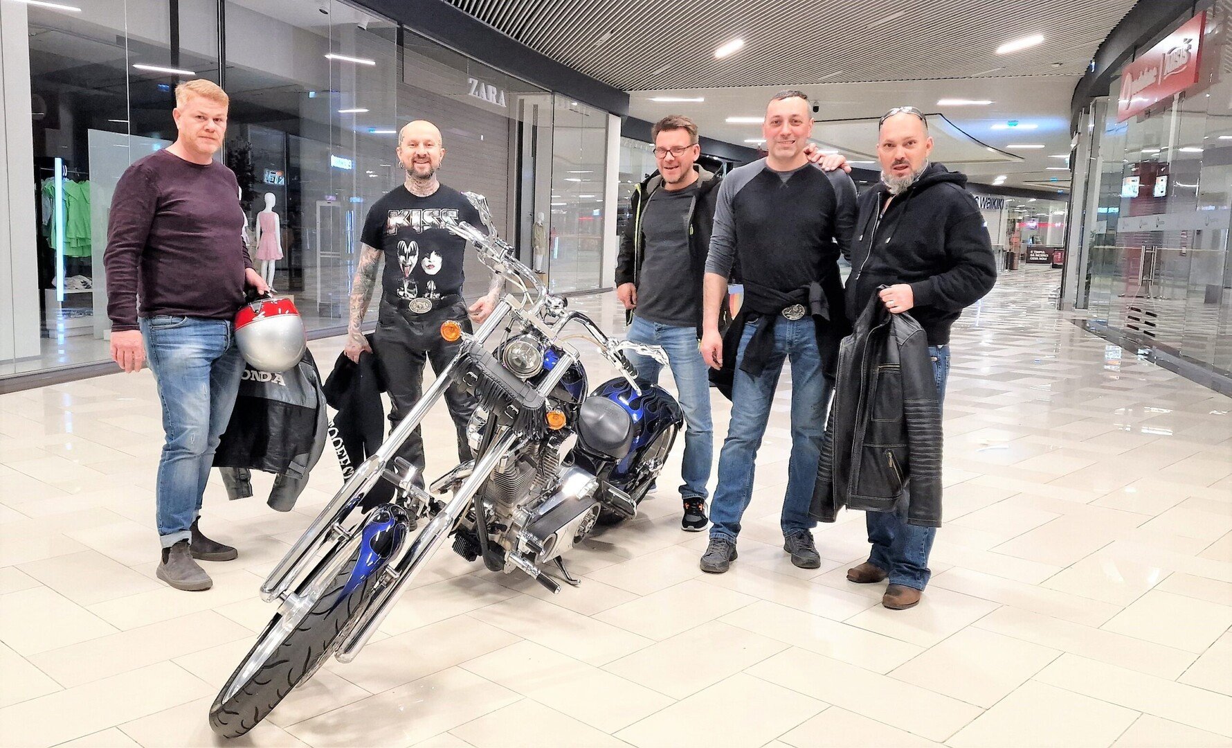 Sibiu Bike Show: Motociclete Inedite la Promenada Mall