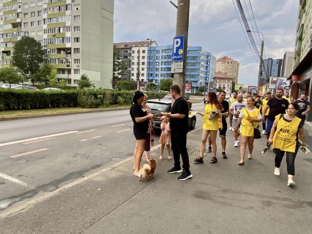 Sebastian Suciu, deputat AUR Sibiu: De vorbă cu locuitorii orașului ...