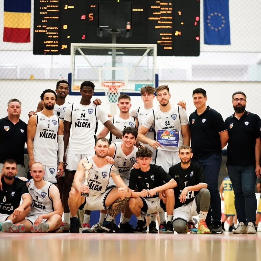 BASCHET: Memorialul Elemer Tordai câștigat de CS Vâlcea - Sibiu Independent