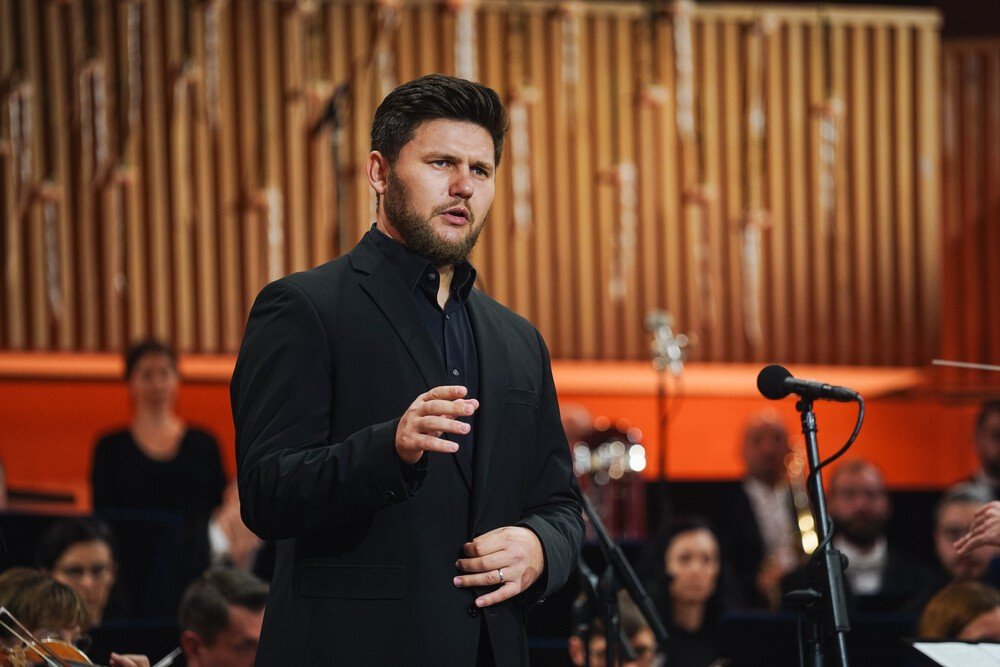 Claudia Marinescu și Alexandru Chiriac sunt laureații Galei Sibiu Opera Festival 2023 - Sibiu ...