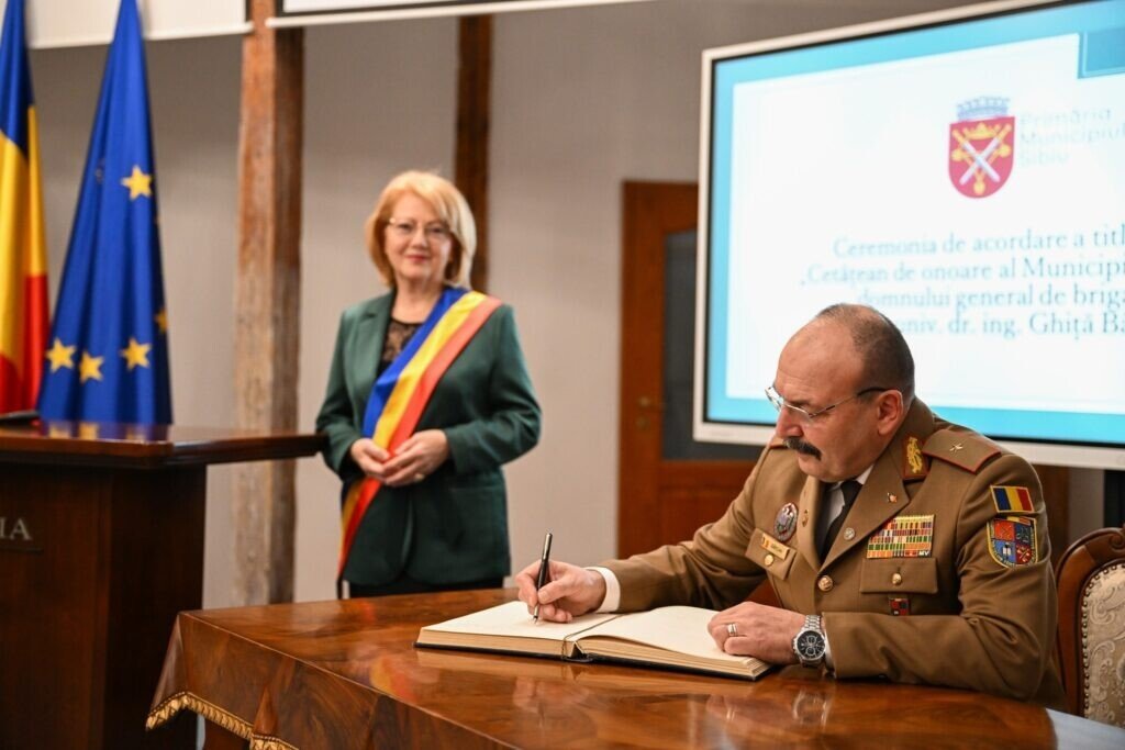 Generalul Bârsan a devenit Cetățean de onoare al Sibiului - Sibiu ...