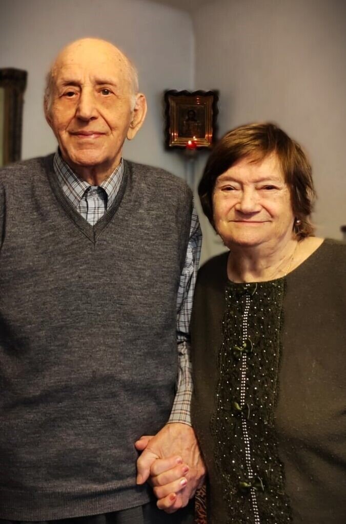 Veteranul de război Nicolae Turcu a aniversat 95 de ani alături de ...