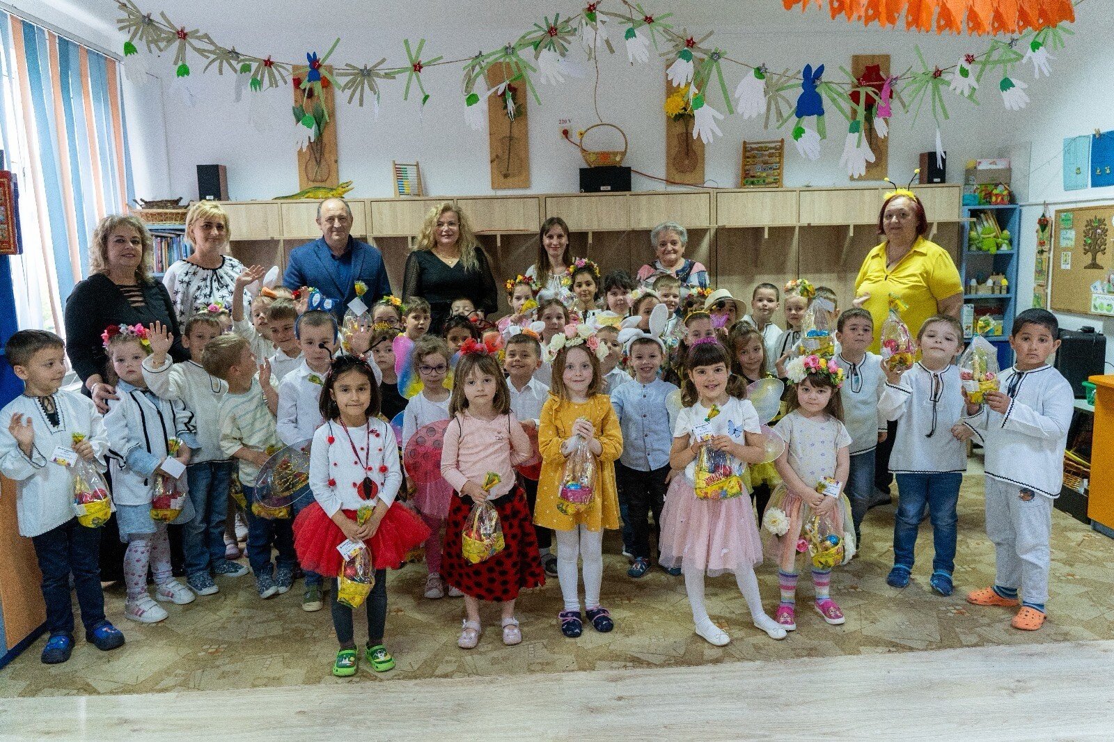 Târgul de Paște organizat la sediul instituțiilor de învățământ din ...