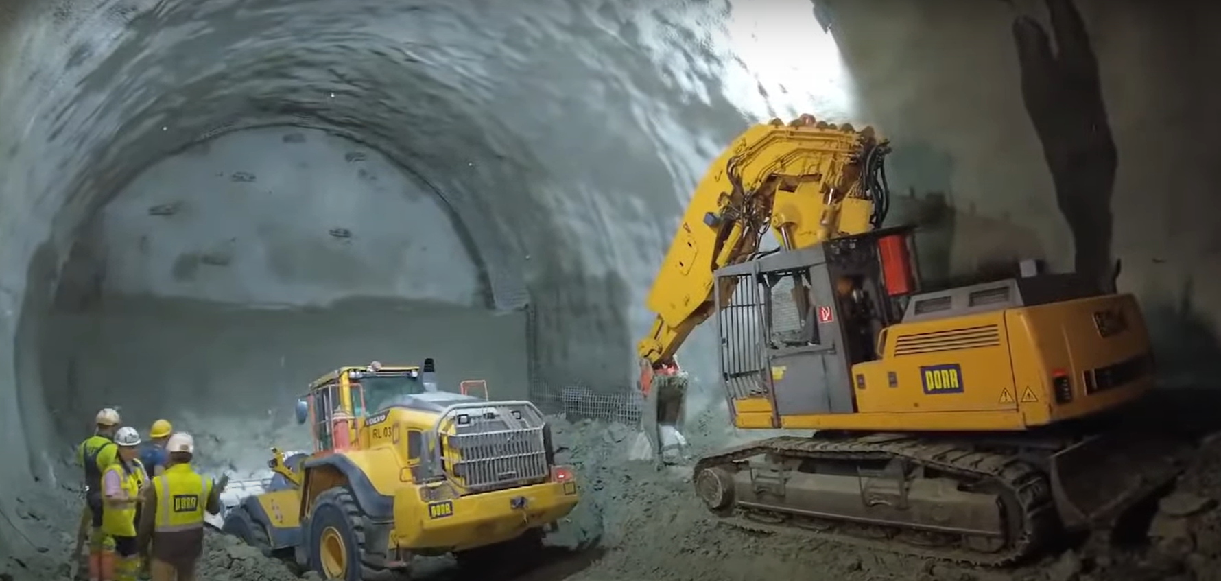 VIDEO: Autostrada Sibiu - Pitești: primul kilometru de tunel a fost forat - Sibiu Independent